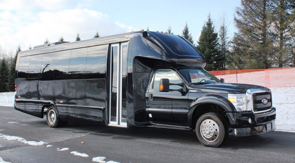 26 Passenger Limo Bus Executive Black - Boston Party Bus - GNG Limousine